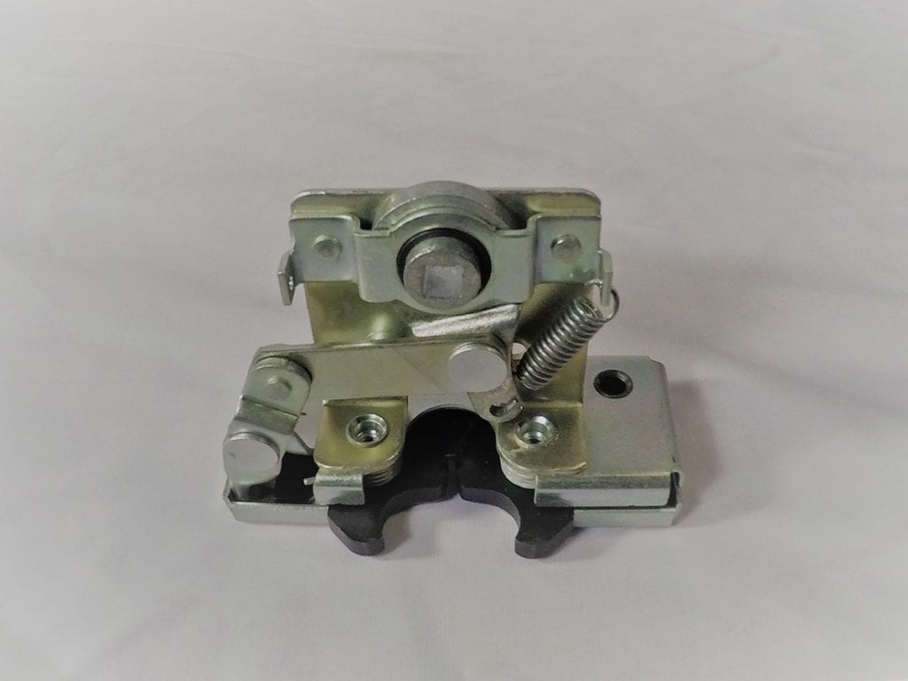 11443-16 CAB DOOR LATCH • PDI Shake